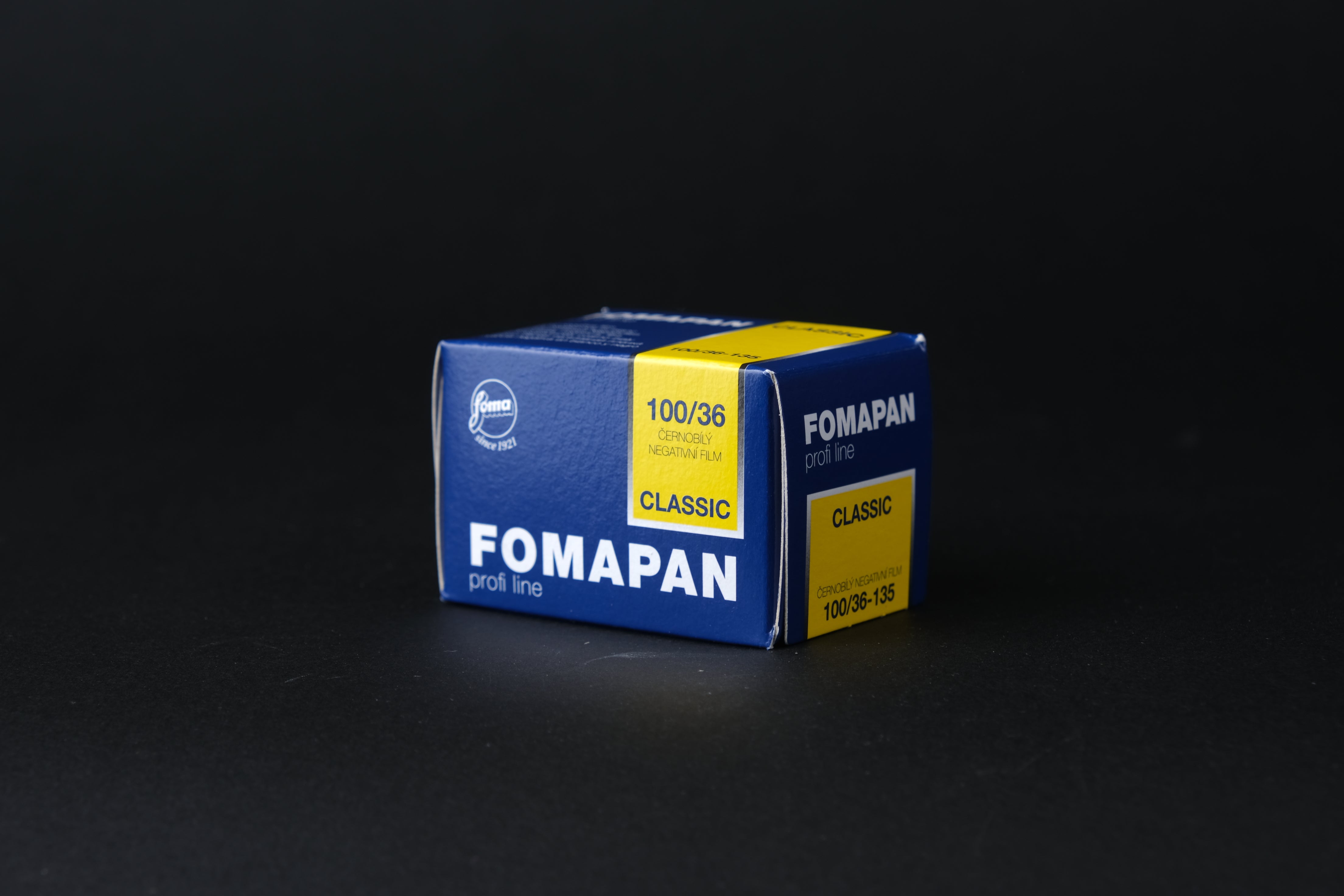 Fomapan 100 Classic 35mm Black and White Negative Film – Vintage Camera Hut