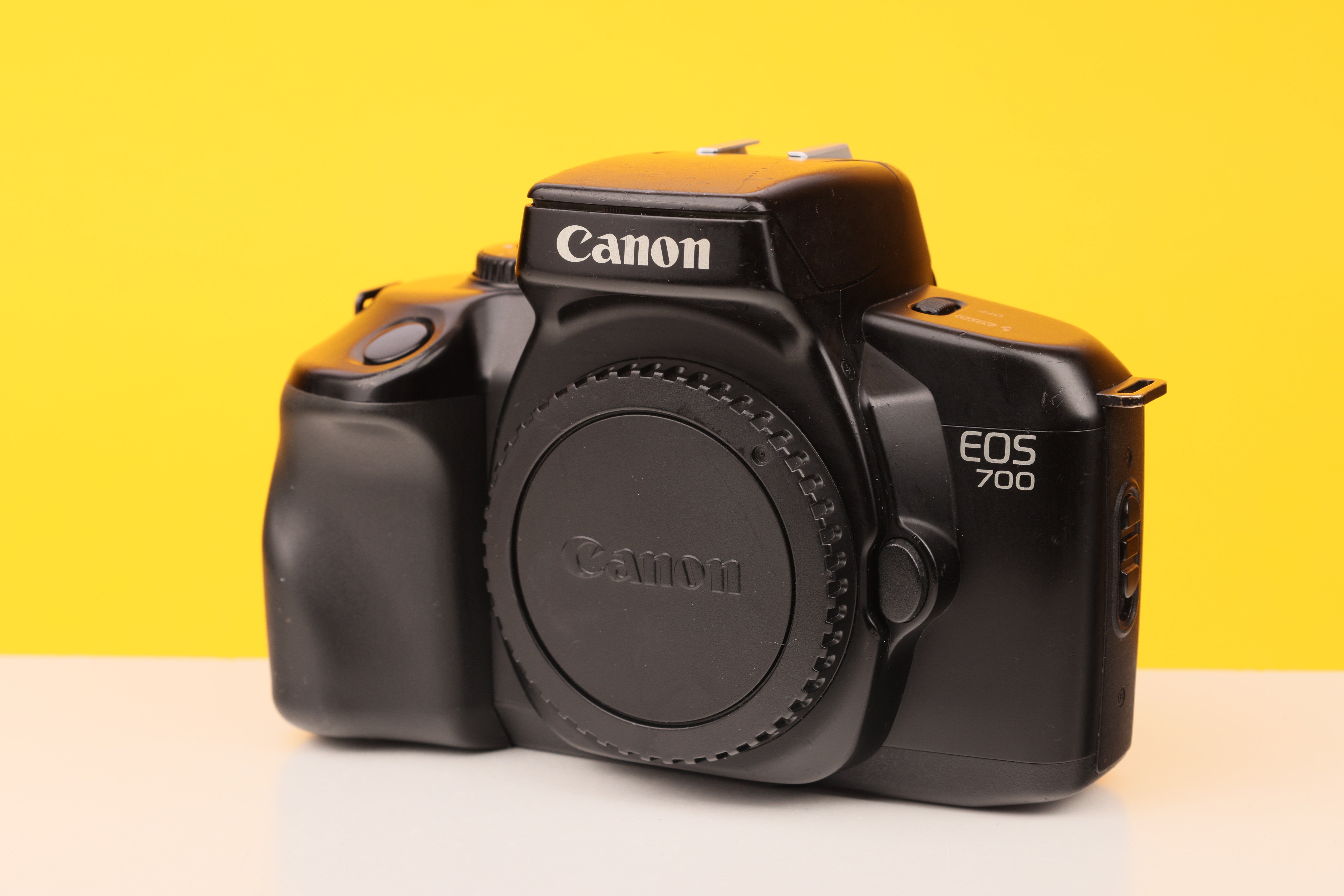 Canon EOS 700 35mm SLR Film Camera Body – Vintage Camera Hut