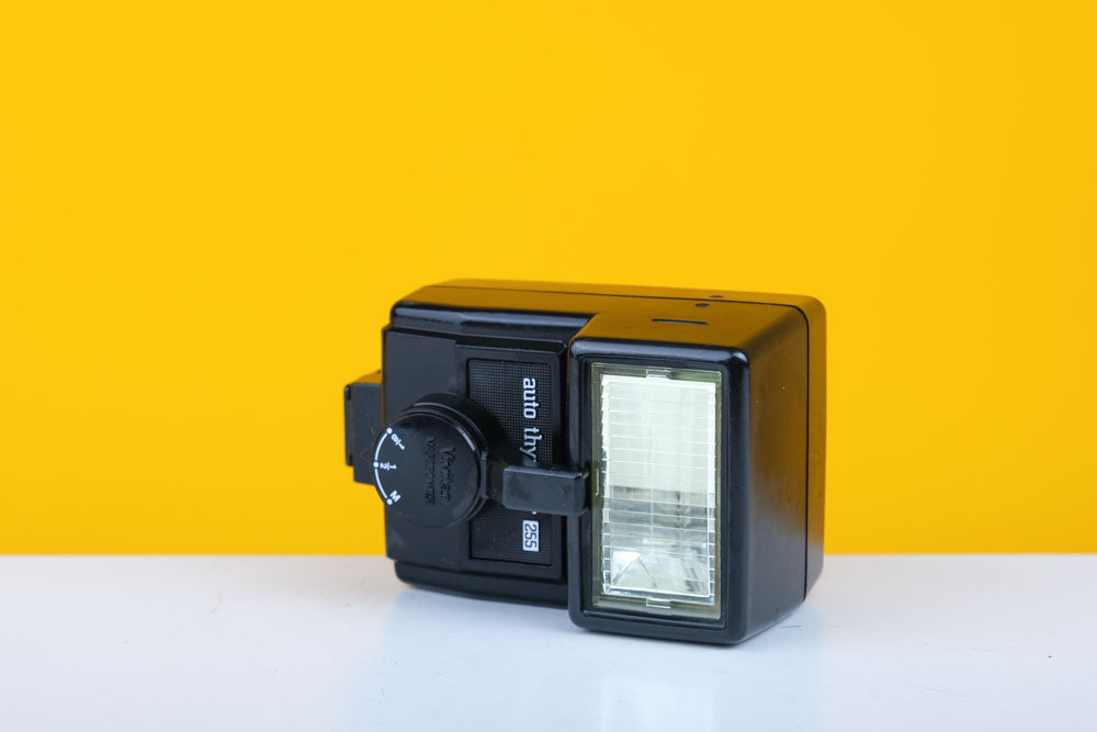 Auto Thyristor Flash 225 – Vintage Camera Hut
