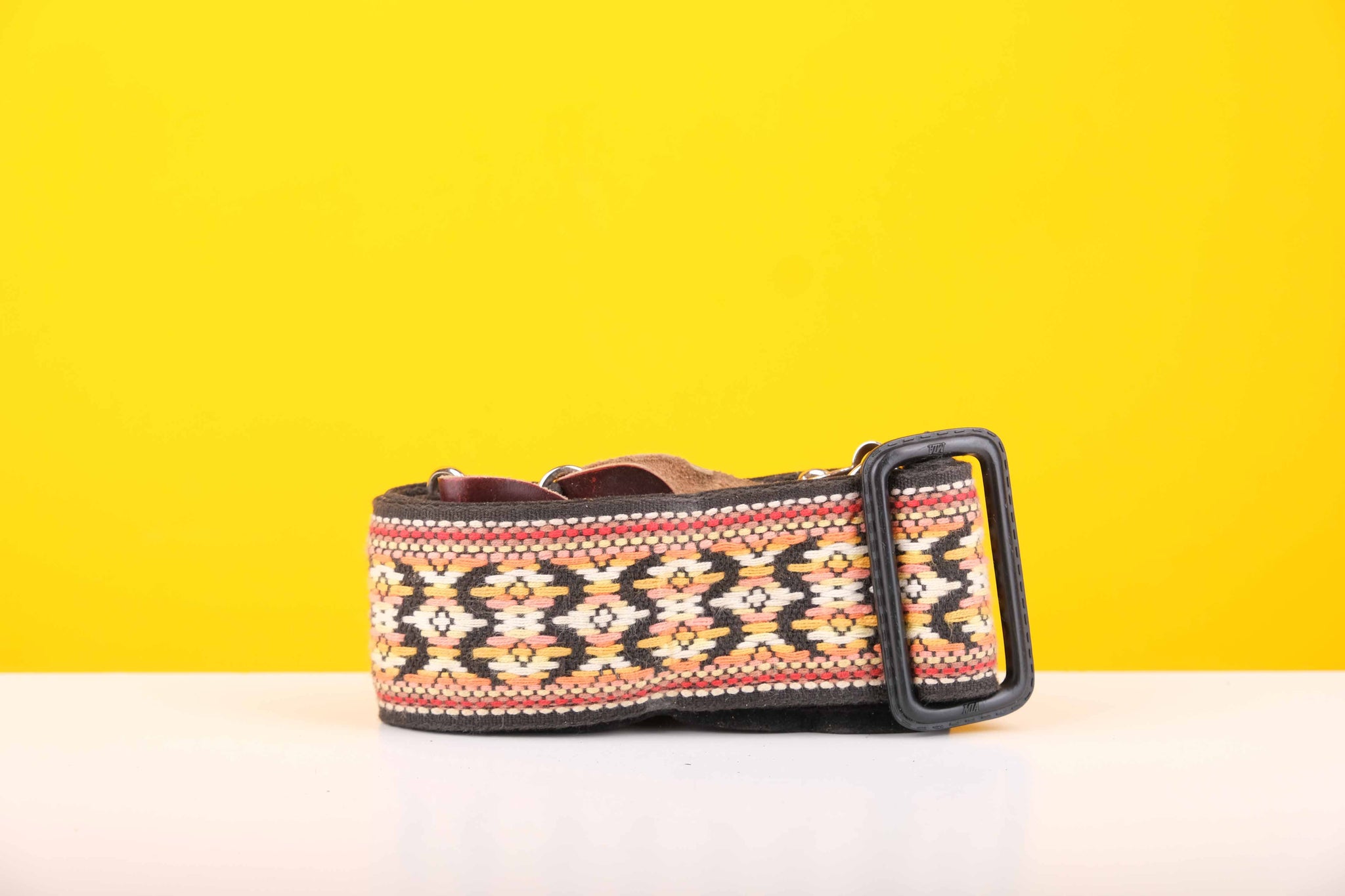 Vintage Patterned Camera Strap – Vintage Camera Hut