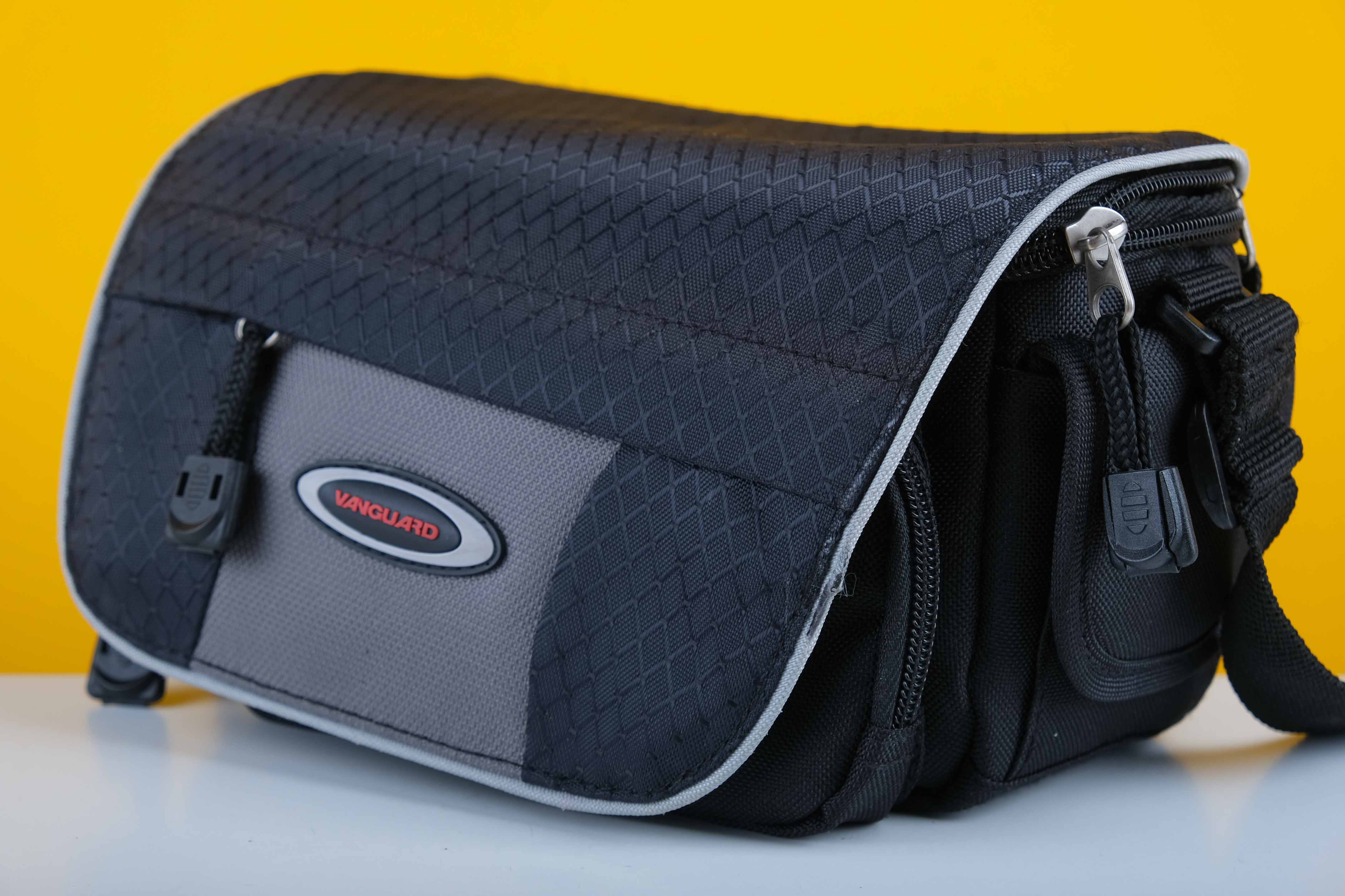 Vanguard Camera Bag – Vintage Camera Hut